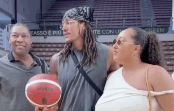 From Sardinia, With Love: Aaron Gordon’s Emotional Tribute To His Late ...